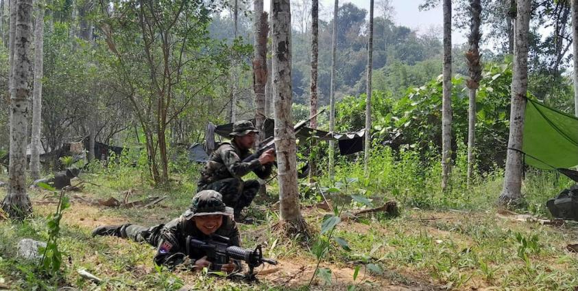 Junta-BGF coalition battles KNLA for control of southern Kawkareik ...
