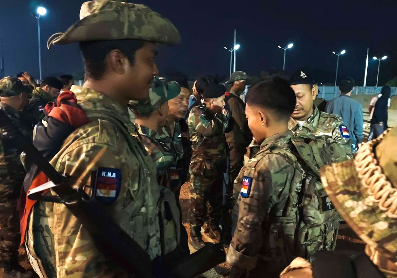 Some Myawaddy BGF members revert to original badges from KNA emblem ...
